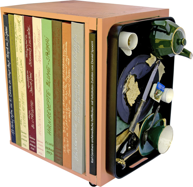 Daniel Spoerri : Rezept Mappen Bibliothek, 1990 | Galerie Kornfeld ...
